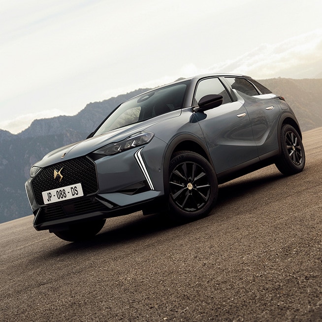DS 3 DS PERFORMANCE Line | SUV elettrico | DS Automobiles