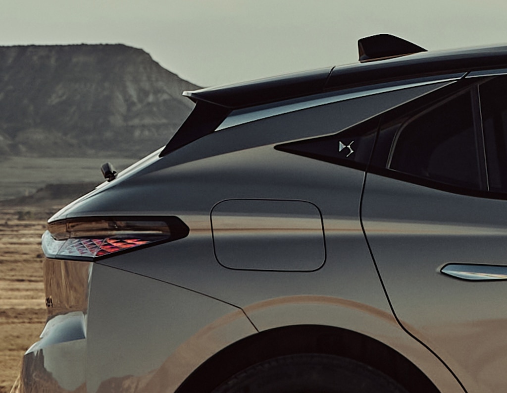 DS 4 Hybrid & Plug-in Hybrid | DS Automobiles IT