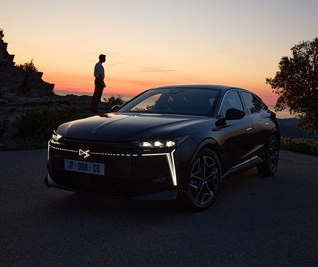 DS N°4 Diesel | Premium Hatchback | DS Automobiles